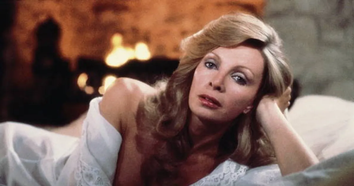 Countess Lisl von Schlaf | List of James Bond girls and actresses