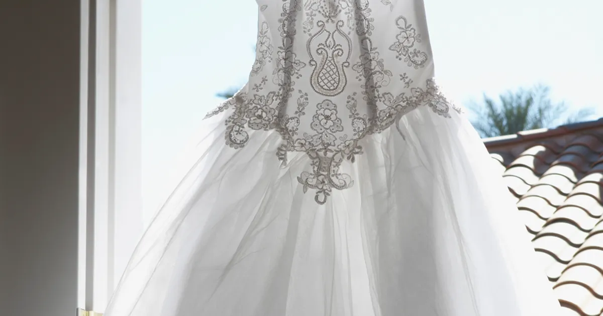 Allow yourself plenty of time to get ready | Wedding Planning Checklist ...