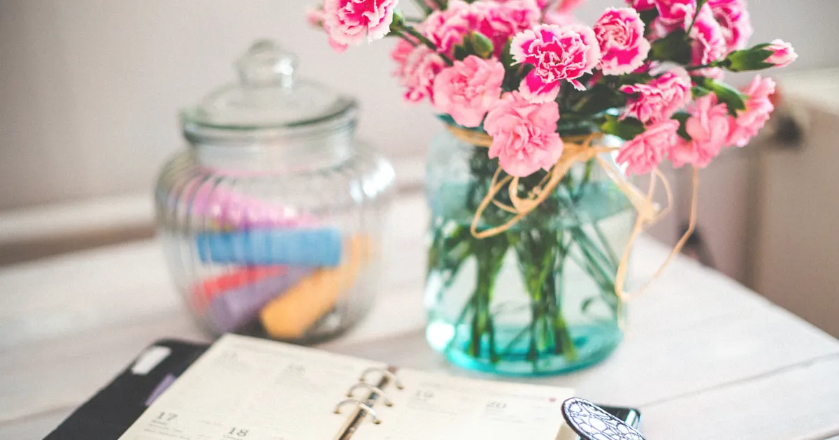 Consider whether you want to use a wedding planner | Carnissa & McKenzie